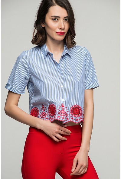 Womenice Eteği Nakışlı Gömlek