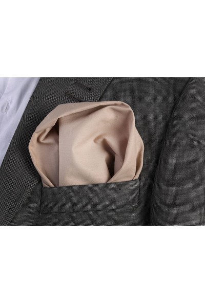 Exve Exclusive Bej Rengi Sade Cep Yaka Mendili