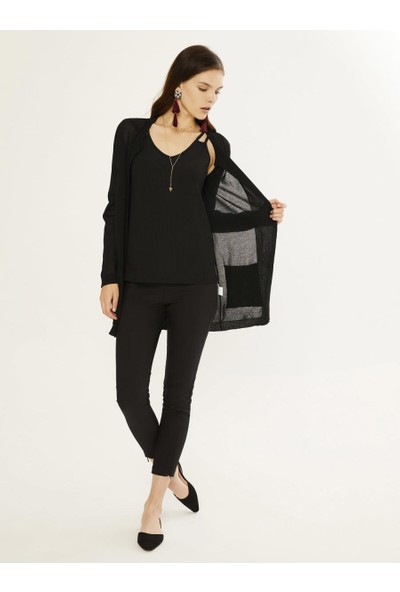 Xint Yuvarlak Yaka Cepli Ve Yırtmaçlı Hırka Xint Yuvarlak Yaka Cepli Ve Yırtmaçlı Hırka