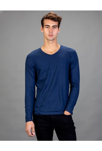 Tudors V Yaka Basic Lacivert Erkek Sweatshirt Tudors V Yaka Basic Lacivert Erkek Sweatshirt