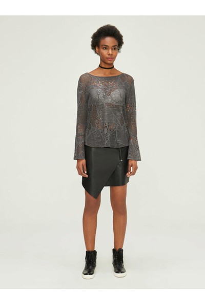 Xint Kadın Yuvarlak Yaka Baskılı Bluz Xint Kadın Yuvarlak Yaka Baskılı Bluz
