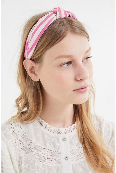 New Obsessions Kelly Düğümlü Taç