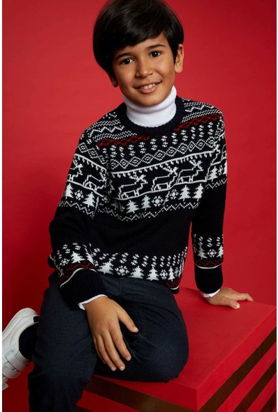 DeFacto Erkek Çocuk Bisiklet Yaka Yılbaşı Temalı Ren Geyiği Figürlü Kazak L8430A619CW