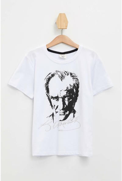 DeFacto Erkek Çocuk Atatürk Baskılı Renk Değiştiren Kısa Kollu Tişört N0102A620SM