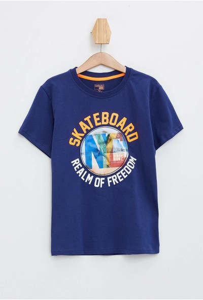 Defacto Erkek Çocuk Hologram Baskılı Kısa Kollu Tişört M6707A620SP