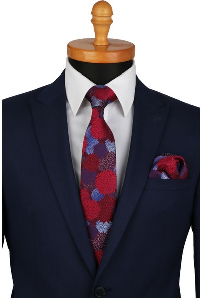 Kravatkolik Kırmızı Motif Desen Mendilli Klasik Kravat KK9100 Kravatkolik Kırmızı Motif Desen Mendilli Klasik Kravat KK9100