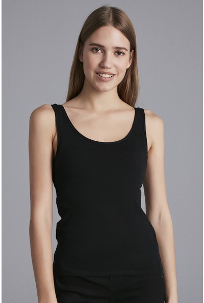 Penti Siyah Göğsü Destekli Atlet