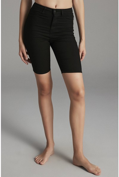 Penti Siyah Bermuda Jegging
