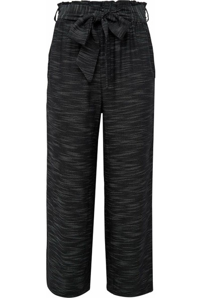 DeFacto Relax Fit Desenli Geniş Paça Fiyonk Kuşaklı Pantolon R6455AZ20SP DeFacto Relax Fit Desenli Geniş Paça Fiyonk Kuşaklı Pantolon R6455AZ20SP