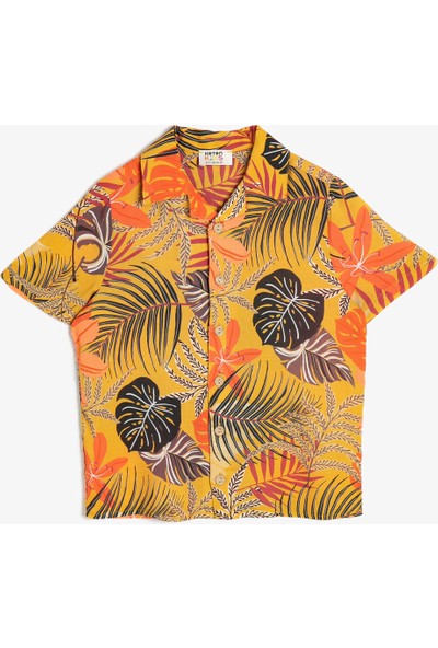 Koton Dökümlü Viskon Kumaştan Geniş Resort Yakalı Kısa Kollu Rahat Gömlek