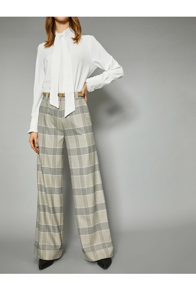 Koton Kadın Kemer Detaylı Ekoseli Geniş Paça Pantolon