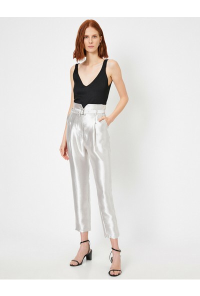 Koton Kadın Kemer Detaylı Parlak Pantolon Koton Kadın Kemer Detaylı Parlak Pantolon