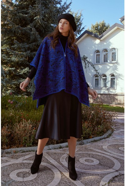 Sementa Kadın Kapüşonlu Cepli Fermuarlı Triko Panço - Saks - Siyah