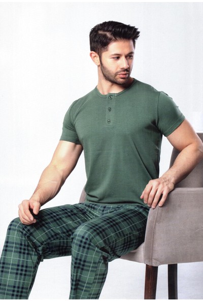 Aydoğan Erkek Pijama Takımı Modal Kumaş Kısa Kol Üç Düğmeli Aydoğan Erkek Pijama Takımı Modal Kumaş Kısa Kol Üç Düğmeli