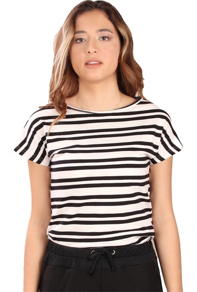 Alexander Gardi Enine Çizgili Regular Fıt Kadın T-Shirt Beyaz-Siyah (B20-49625) Alexander Gardi Enine Çizgili Regular Fıt Kadın T-Shirt Beyaz-Siyah (B20-49625)