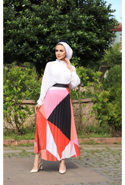 Elbi̇ca Pliseli Dijital Bakılı Etek Pudra Elbi̇ca Pliseli Dijital Bakılı Etek Pudra