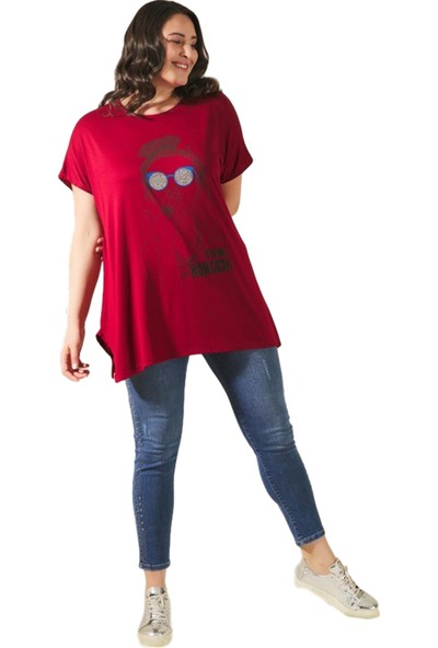 Siyezen Bordo Büyük Beden Salaş Kız Figürlü Bluz Siyezen Bordo Büyük Beden Salaş Kız Figürlü Bluz