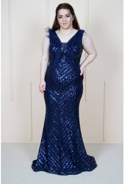 SpringStore Lacivert Büyük Beden Yakası Tüylü Abiye