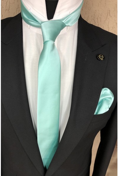Quesste Düz Saten İnce Mendilli Kravat Su Yeşili 6 cm Quesste Düz Saten İnce Mendilli Kravat Su Yeşili 6 cm