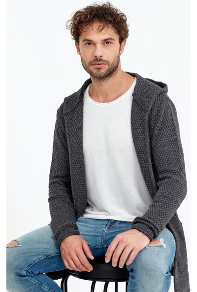 Tarz Cool Antrasit Kapüşonlu Panço Hırka