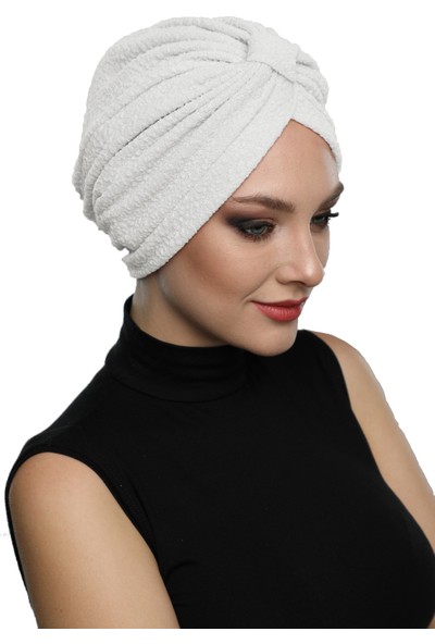 Fidan Bone Brokar Bantlı Krem Astarlı Hazır Türban Tesettür Bone Fidan Bone Brokar Bantlı Krem Astarlı Hazır Türban Tesettür Bone