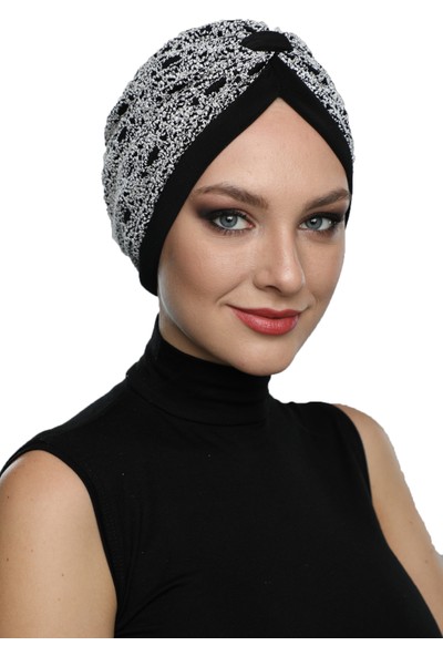 Fidan Buklet Bantlı Siyah-Beyaz Astarlı Hazır Tesettür Bone