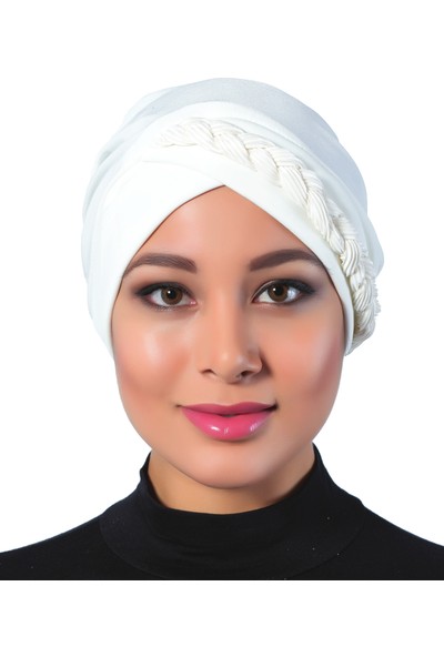 Fidan Bone Çapraz Plise Burgulu Krem Pliseli Saç Örgü ve Gül Aksesuarlı Hazır Türban Tesettür Bone Fidan Bone Çapraz Plise Burgulu Krem Pliseli Saç Örgü ve Gül Aksesuarlı Hazır Türban Tesettür Bone