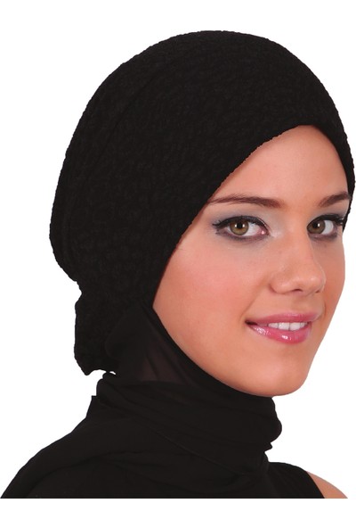 Fidan Bone Topuzlu Atkılı Brokar Siyah Hazır Türban Tesettür Bone Fidan Bone Topuzlu Atkılı Brokar Siyah Hazır Türban Tesettür Bone