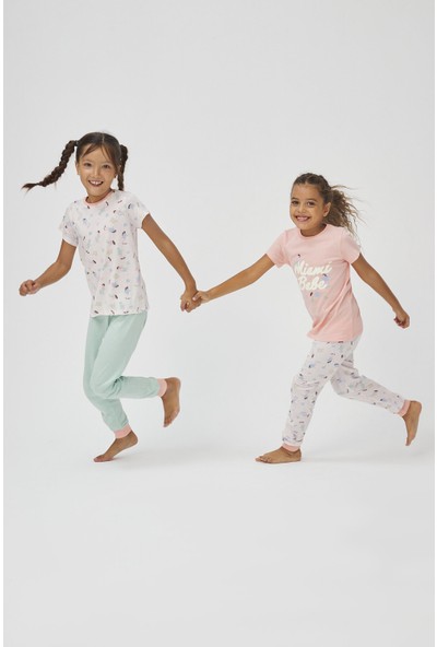 Penti Çok Renkli Kız Çocuk Babe Miami 4lü Pijama Takımı Penti Çok Renkli Kız Çocuk Babe Miami 4lü Pijama Takımı