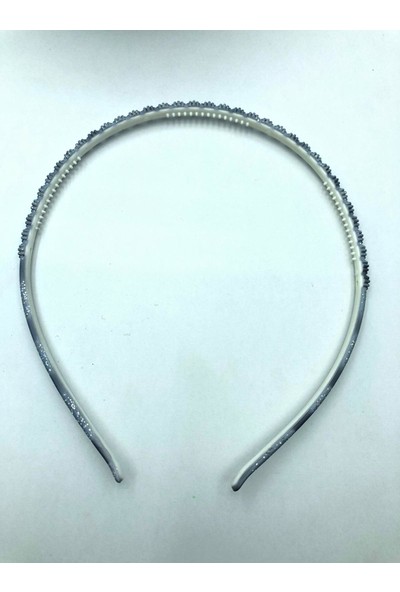 Stoli Sevimli Ince Çiçek Detaylı Taç