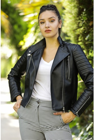 Beyaz Giyim Kadın Fermuarlı Siyah Suni Deri Ceket Beyaz Giyim Kadın Fermuarlı Siyah Suni Deri Ceket