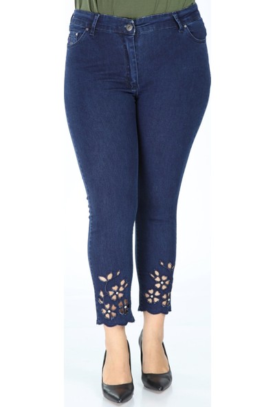 Hanezza Paça Nakışlı Kot Pantolon Hanezza Paça Nakışlı Kot Pantolon