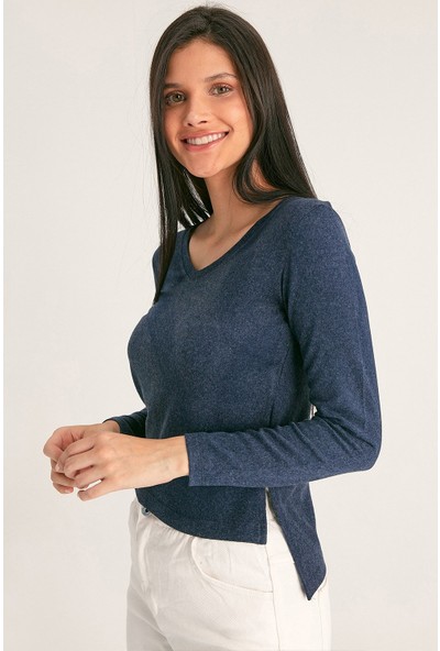 FullaModa V Yaka Yanı Yırtmaçlı Body