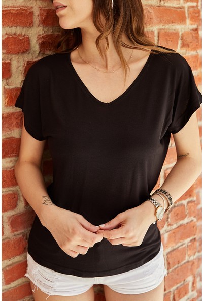 Xhan V Yaka Dökümlü Viskon T-Shirt 0YXK2-43377-02