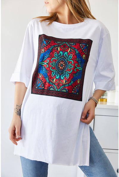 Xhan Etnik Baskılı Boyfriend Yırtmaçlı Tişört 9KXK1-43318-01