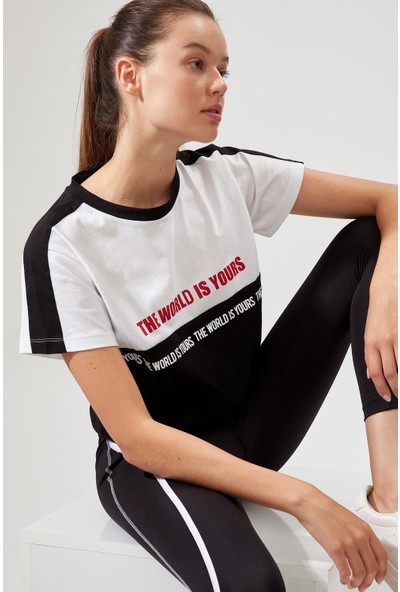 DeFacto Beli Bağcıklı Baskılı Pamuklu Oversize Tişört S3140AZ20AU DeFacto Beli Bağcıklı Baskılı Pamuklu Oversize Tişört S3140AZ20AU