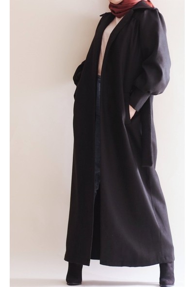 Sümeyra Küçükşahin Tam Boy Siyah Vintage Kaban