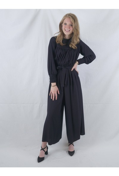 Sümeyra Küçükşahin Siyah Robalı Tulum Sümeyra Küçükşahin Siyah Robalı Tulum