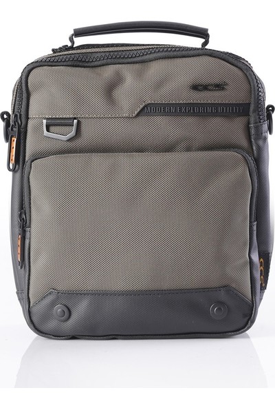 Ççs 31249 Tablet Bölmeli Çapraz Postacı Çanta