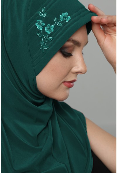 Fidan Bone Takmatik Taşlı El İşi Boncuk İşlemeli Hazır Türban Tesettür Bone Namaz Örtüsü Fidan Bone Takmatik Taşlı El İşi Boncuk İşlemeli Hazır Türban Tesettür Bone Namaz Örtüsü