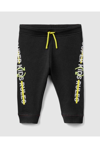 United Colors Of Benetton Erkek Çocuk Slogan Yazılı Eşofman Altı United Colors Of Benetton Erkek Çocuk Slogan Yazılı Eşofman Altı