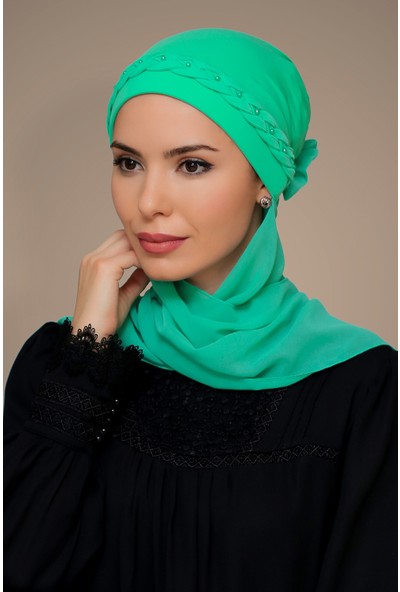 Hürrem Kadın Mint Yeşili Örgülü Atkili Bone Hürrem Kadın Mint Yeşili Örgülü Atkili Bone