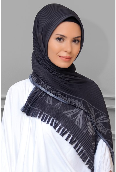 Hürrem Kadın Siyah-Gümüş Desenli Piliseli Pratik Tesettür