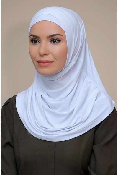 Hürrem Kadın Beyaz Pratik Boneli Şal