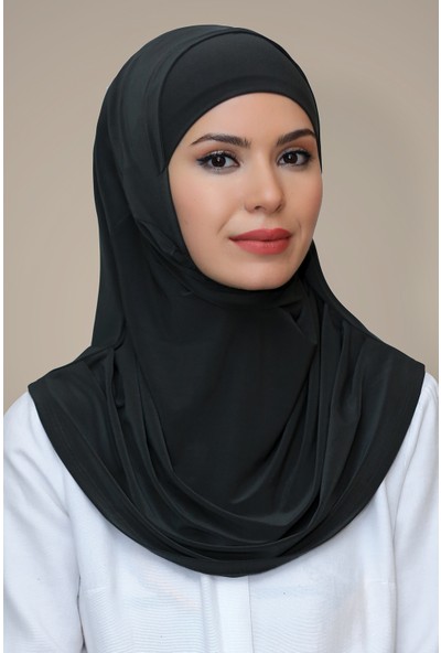 Hürrem Kadın Antrasit Pratik Boneli Şal Hürrem Kadın Antrasit Pratik Boneli Şal