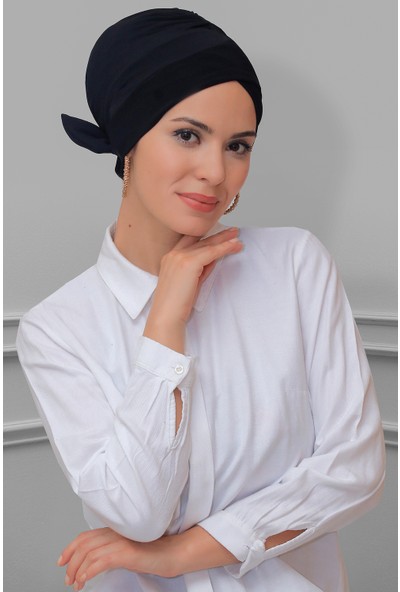 Hürrem Kadın Siyah Çapraz Papyonlu Bone