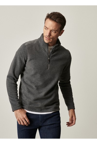 AC&Co / Altınyıldız Classics Standart Fit Günlük Rahat Fermuarlı Bato Yaka Spor Polar Sweatshirt