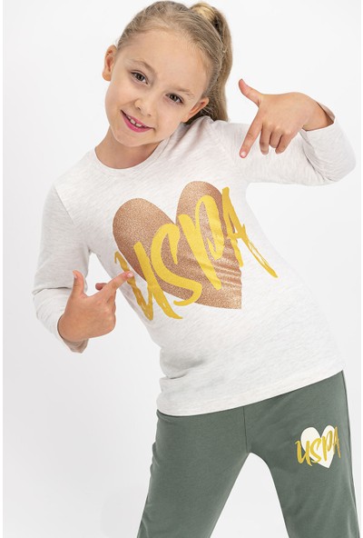 U.S. Polo Assn. Lisanslı Kremmelanj Kız Çocuk Pijama Takımı U.S. Polo Assn. Lisanslı Kremmelanj Kız Çocuk Pijama Takımı