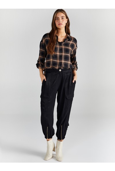 Faik Sönmez Kadın Kargo Cepli Saten Pantolon 61526