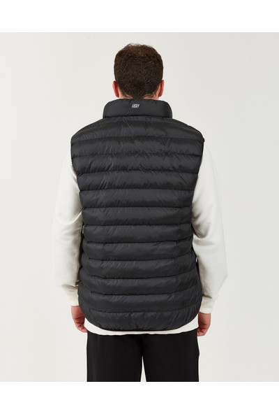 Skechers M Essential Vest Erkek Siyah Yelek - S202174-001 Skechers M Essential Vest Erkek Siyah Yelek - S202174-001